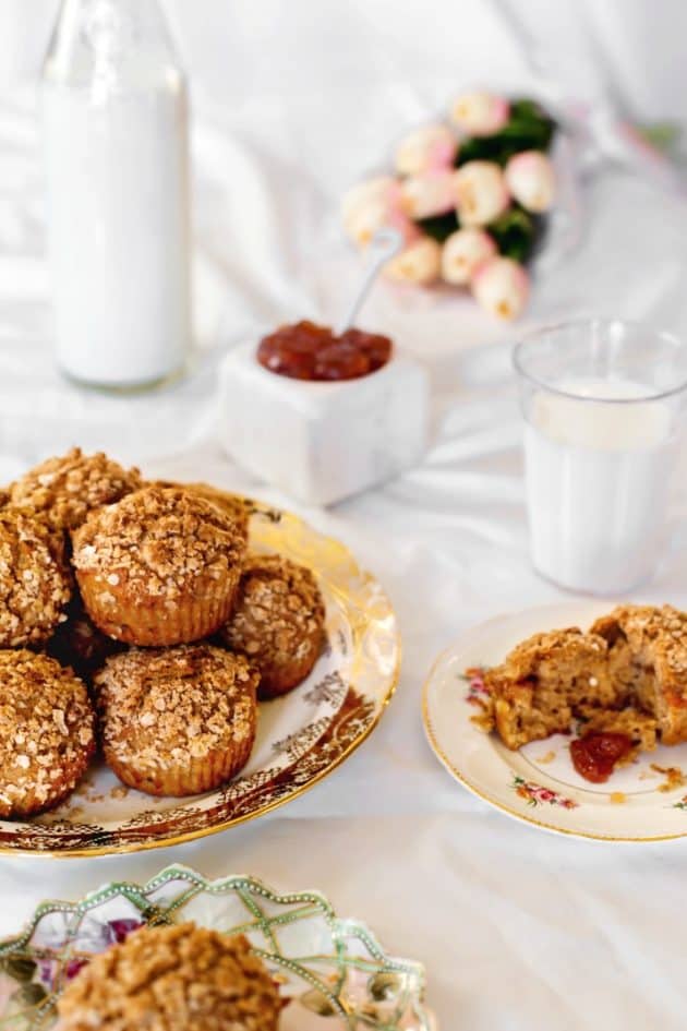 Homemade Spice Muffins with Oatmeal Crunch Topping Recipe