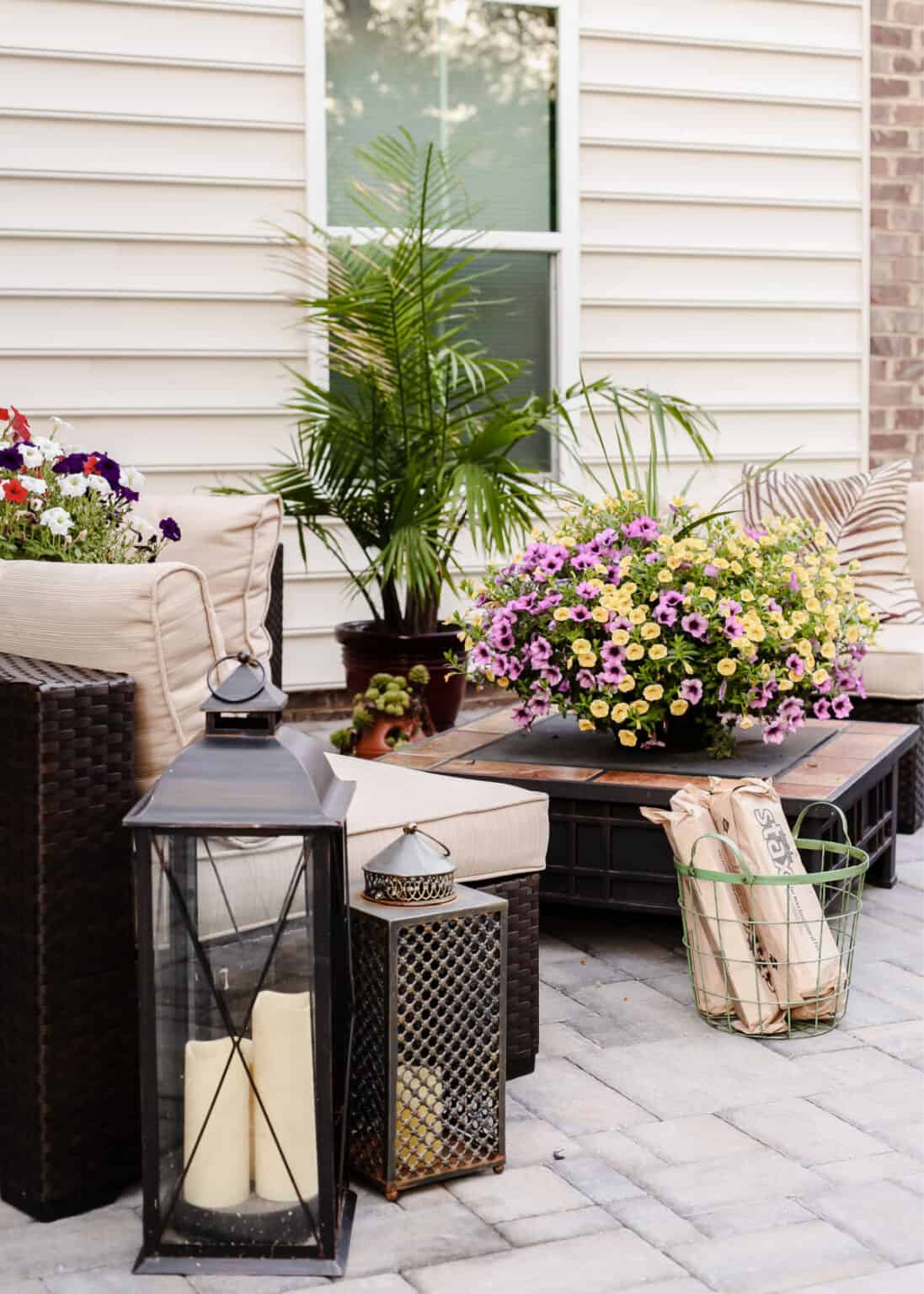 25 Best Backyard BBQ Party Ideas - Celebrations at Home